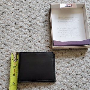 Umi | Bags | Umi Classic Black Leather Wallet | Poshmark